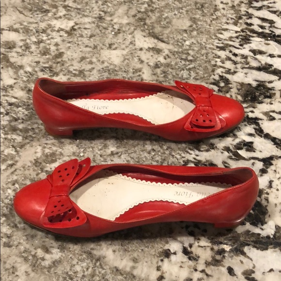 Isabella Fiore | Shoes | Isabella Foote Ref Flats With Bow Accent ...